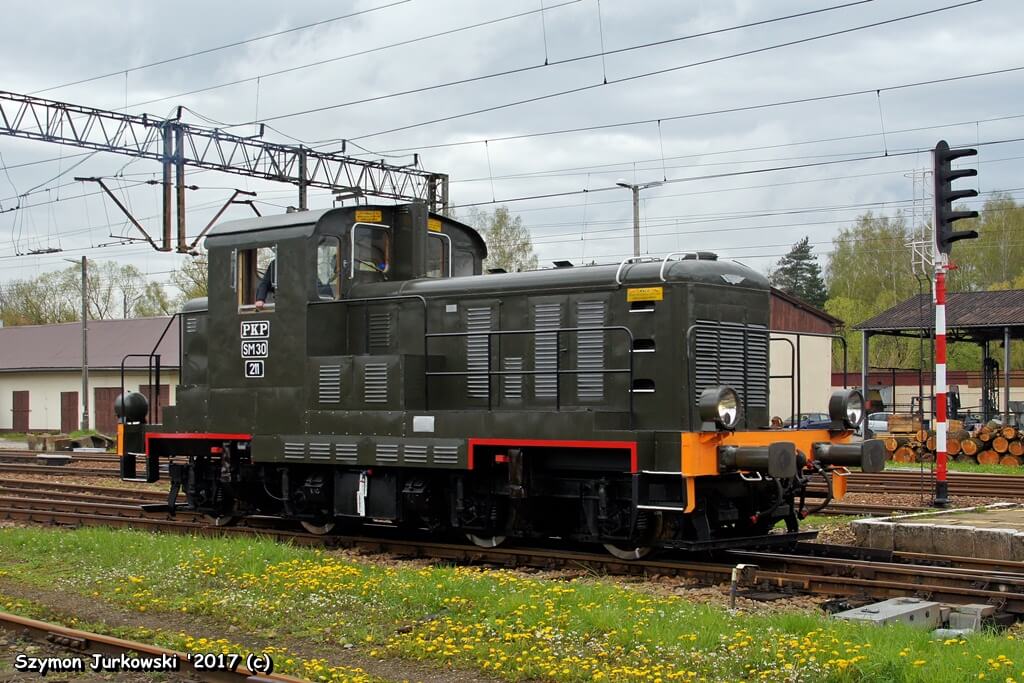 Lokomotywa spalinowa SM30 - Skansen taboru kolejowego w Chabówce
